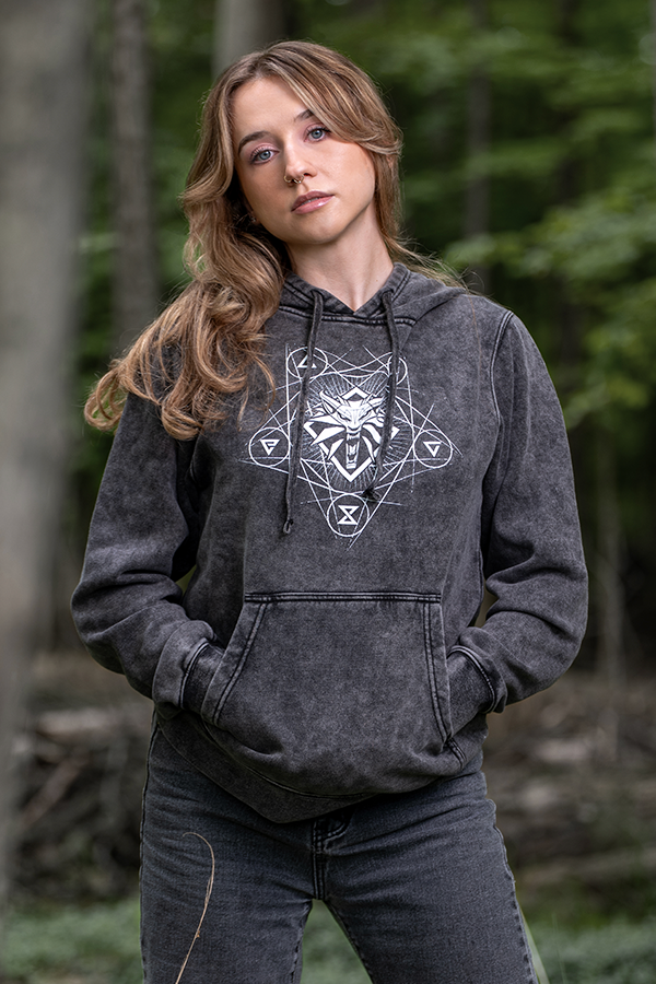 THE WITCHER WOLF AND SIGNS HOODIE – CD PROJEKT RED Gear Store - EU